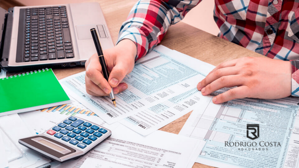 Tributo: o que é e quem deve pagar? | Jusbrasil