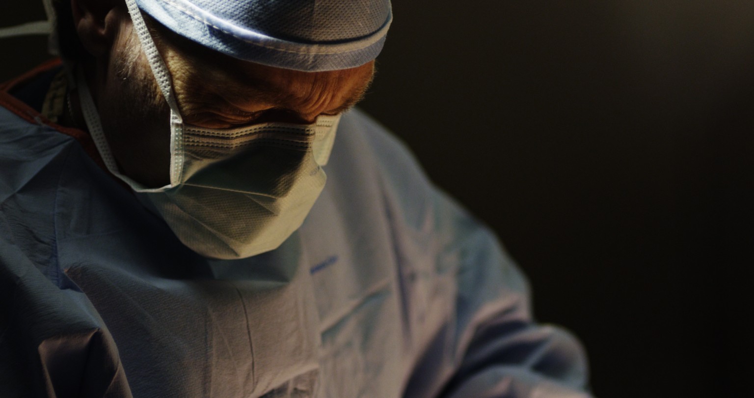 Médico que pratica crime contra paciente: quais as consequências ...