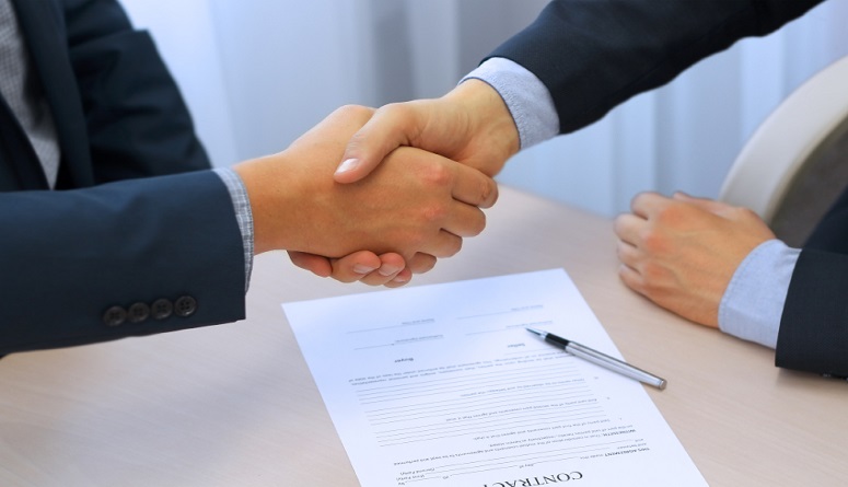 A importância dos contratos no ambiente empresarial brasileiro | Jusbrasil